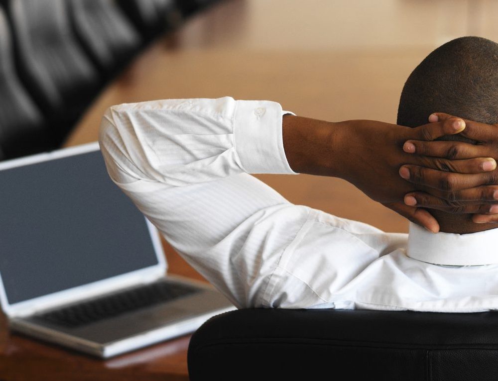 Business Professionals Satisfied at Work, Despite Bonus Gap - Office Pulse